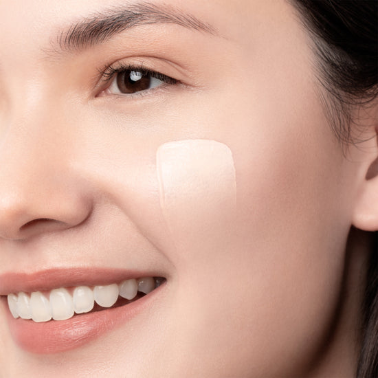 Just Skin Tinted Moisturizer Sunscreen Broad Spectrum SPF 15 – Chantecaille